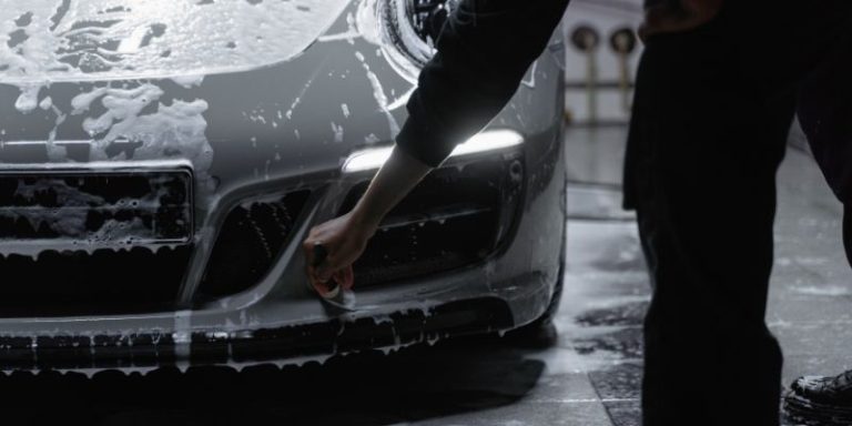 How to Remove Trim Molding on a Car: A Step-by-Step Guide for Beginners