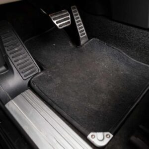 What are the Different Pedals in a Car: Ultimate Guide to Controls