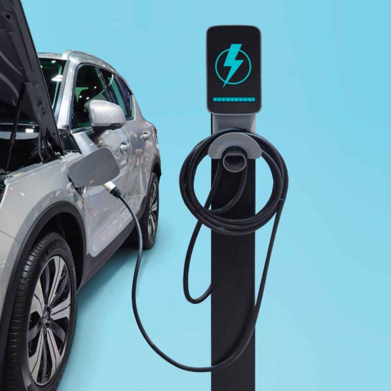 Car Battery Charger Green Light: Meaning Explained