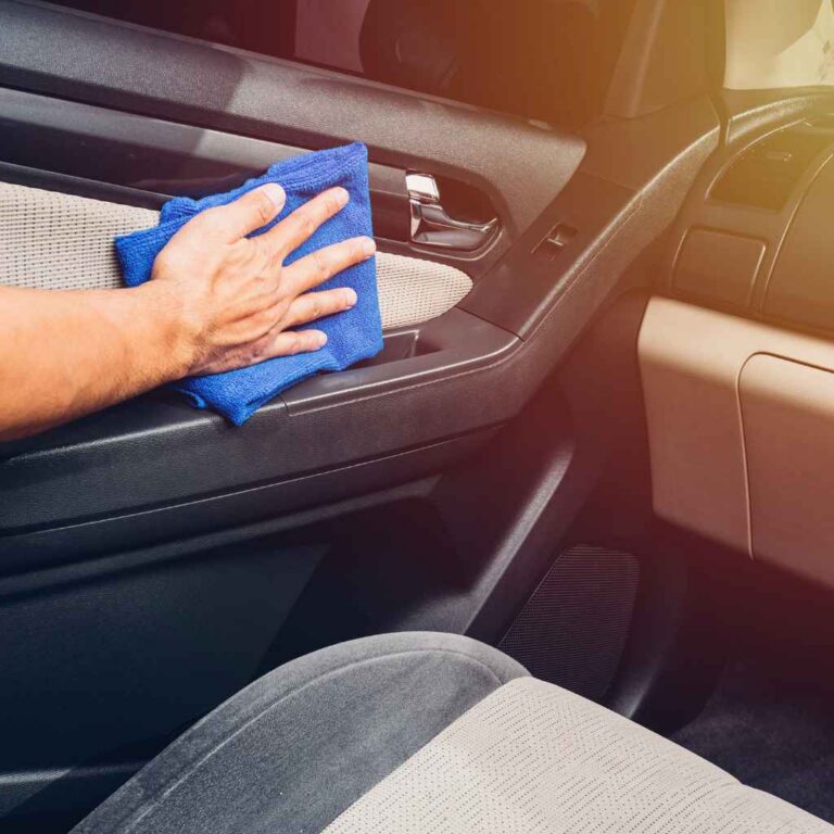 How To Clean The Inside Of Car Windows Without Streaks